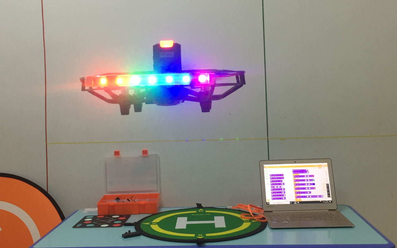 第一节RobomasterTT炫彩灯光秀-Makelog（造物记）