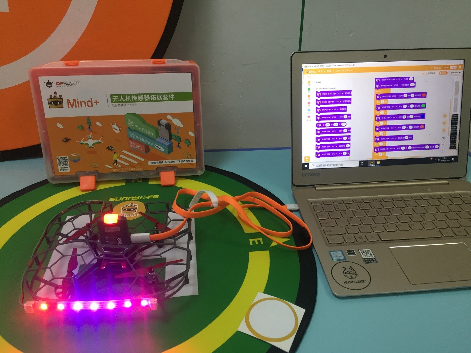 第一节RobomasterTT炫彩灯光秀-Makelog（造物记）