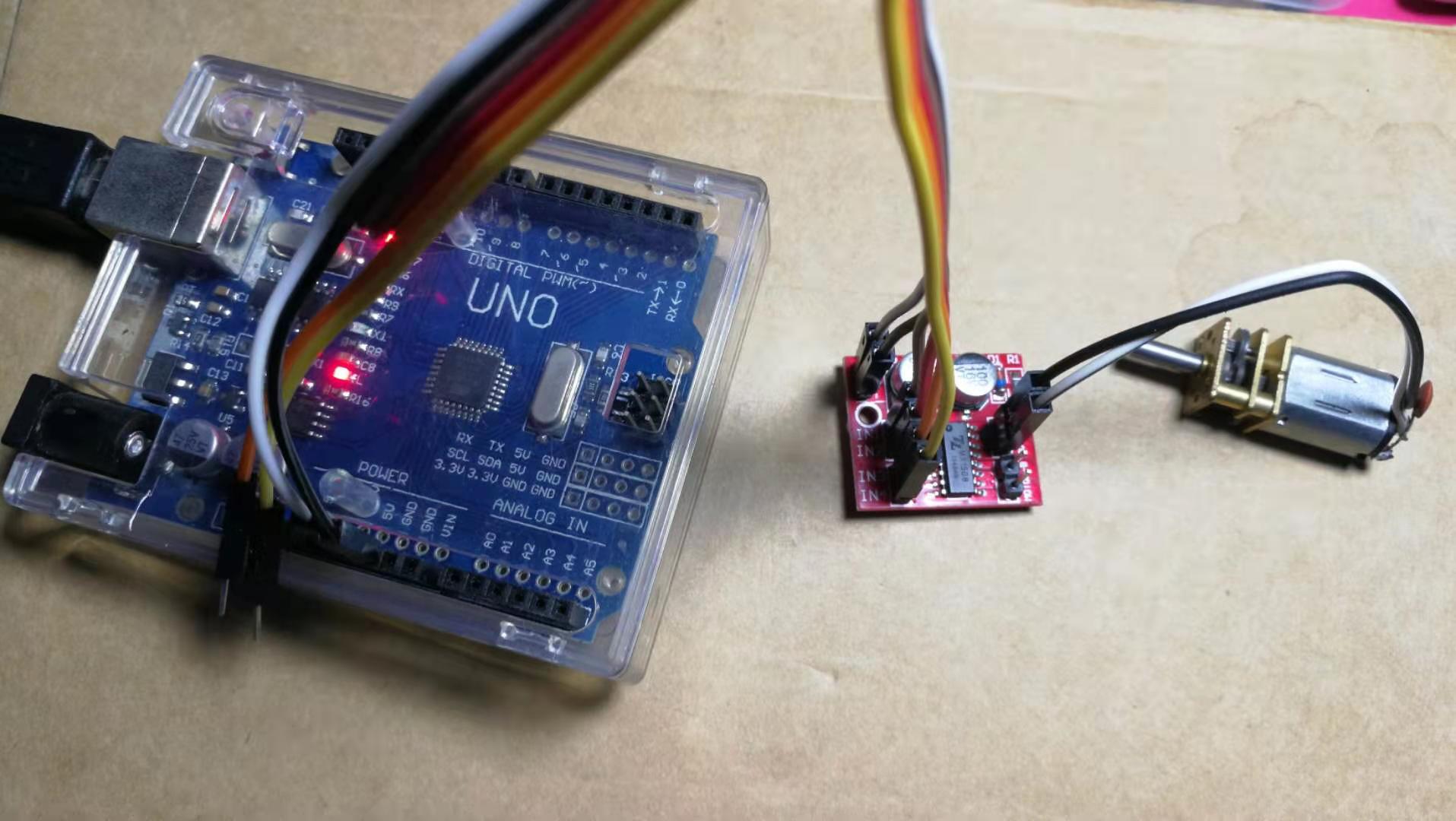 【雕爷学编程】Arduino动手做（157）---MX1508双路电机驱动模块- Makelog(造物记)
